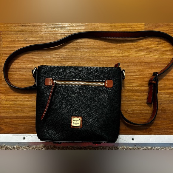 Dooney & Bourke | Bags | Nwot Dooney Bourke Black Pebble Leather ...